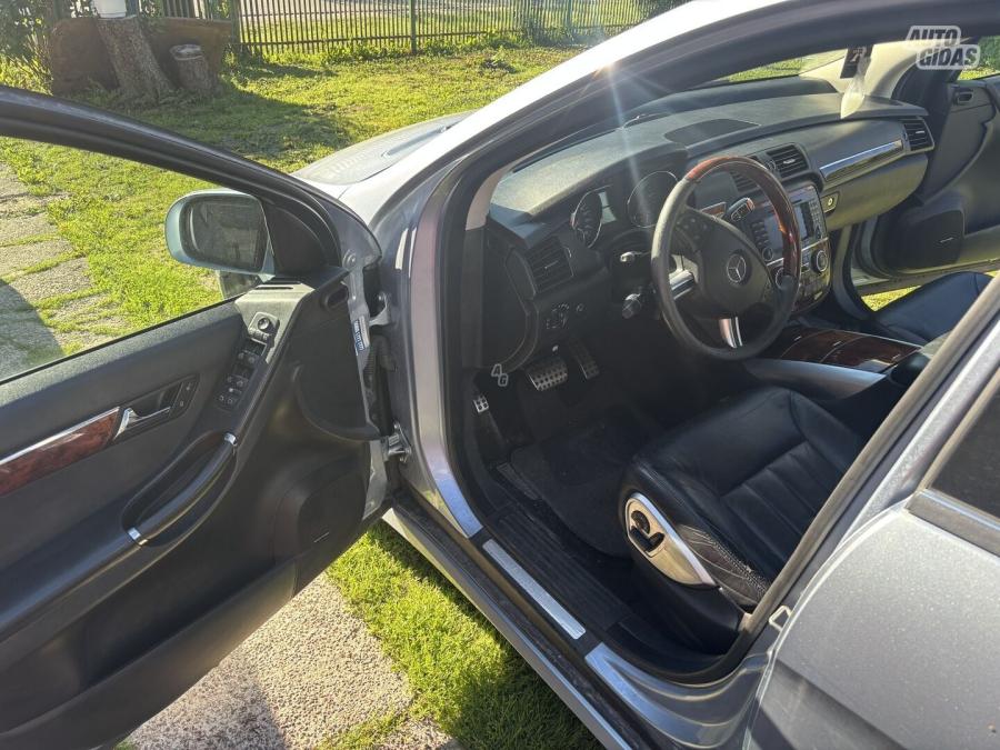 Mercedes-Benz R 320 2006 Kauņa, ar dzinēja tilpumu 3.00 L un nobraukumu 399 tūkst. km par 2200 €, foto 16 vietnē AUTOMOTO.COM.LV