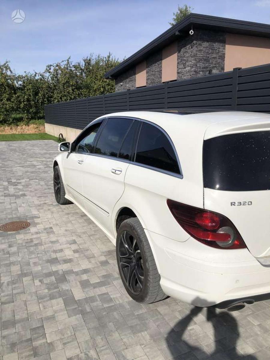 Balts Mercedes-Benz R 320 2008 Viļņa, ar dzinēja tilpumu 3.00 L un nobraukumu 362 tūkst. km par 4200 €, foto 4 vietnē AUTOMOTO.COM.LV