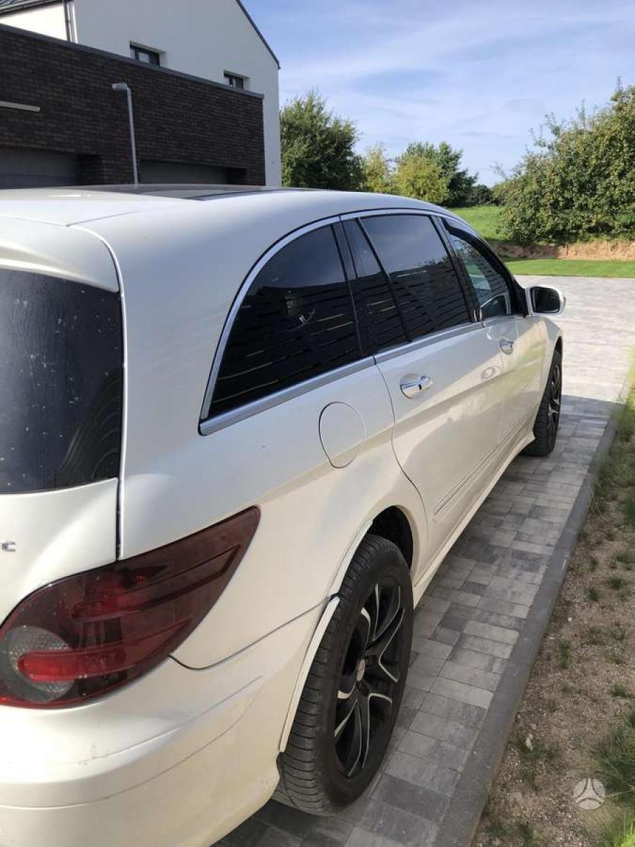 Balts Mercedes-Benz R 320 2008 Viļņa, ar dzinēja tilpumu 3.00 L un nobraukumu 362 tūkst. km par 4200 €, foto 6 vietnē AUTOMOTO.COM.LV