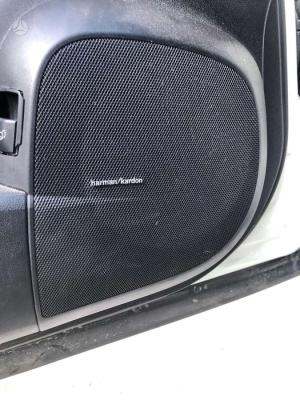 Balts Mercedes-Benz R 320 2008 Viļņa, ar dzinēja tilpumu 3.00 L un nobraukumu 362 tūkst. km par 4200 €, foto 14 vietnē AUTOMOTO.COM.LV