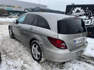 Dzeltens Mercedes-Benz R 320 2006 Kauņa, ar dzinēja tilpumu 3.00 L un nobraukumu 320 tūkst. km par 3100 €, foto 12 vietnē AUTOMOTO.COM.LV