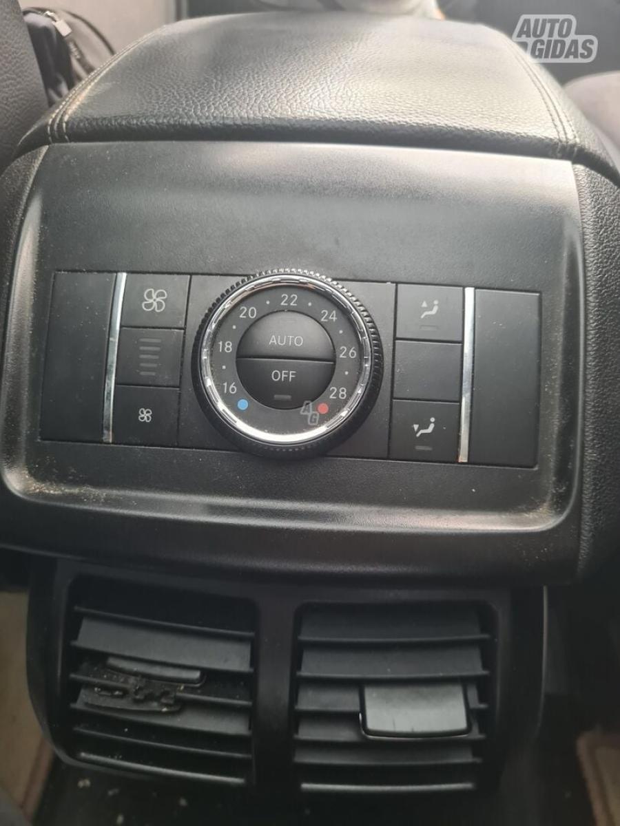 Melns Mercedes-Benz R 350 2007 Klaipėda, ar dzinēja tilpumu 3.50 L un nobraukumu 382 tūkst. km par 2000 €, foto 13 vietnē AUTOMOTO.COM.LV
