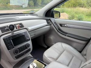Черный Мерседес Р 350 2010 в Вильнюс, объемом двигателя 2.99 л и пробегом 414 тыс. км за 7200 €, фото 11 на AUTOMOTO.COM.LV