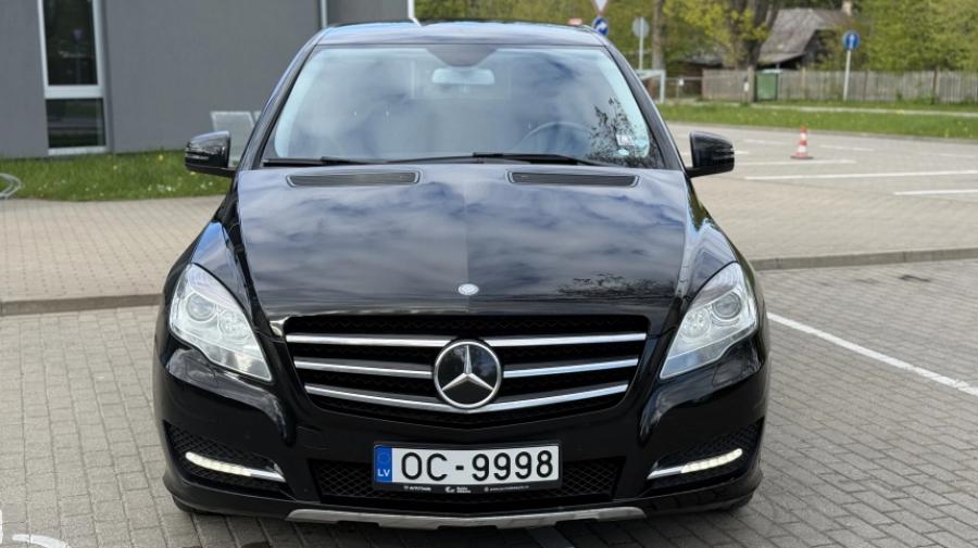 Melns Mercedes-Benz R 350 2012 Rīga, ar dzinēja tilpumu 3.00 L un nobraukumu 250 tūkst. km par 9950 €, foto 10 vietnē AUTOMOTO.COM.LV