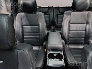 Black Mercedes-Benz R 350 2012 in Riga, with an engine capacity of 3.00 L and mileage of 316 thousand km for 8500 €, photo 14 on AUTOMOTO.COM.LV
