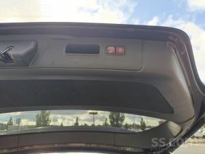 Black Mercedes-Benz R 350 2012 in Riga, with an engine capacity of 3.00 L and mileage of 316 thousand km for 8500 €, photo 17 on AUTOMOTO.COM.LV
