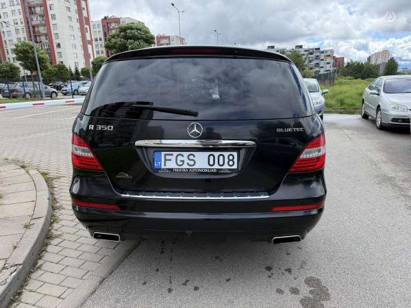Черный Мерседес Р 350 2012 в Вильнюс, объемом двигателя 2.99 л и пробегом 277 тыс. км за 4200 €, фото 3 на AUTOMOTO.COM.LV