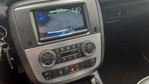 Black Mercedes-Benz R 350 2012 in Kaunas, with an engine capacity of 3.00 L and mileage of 249 thousand km for 10800 €, photo 16 on AUTOMOTO.COM.LV