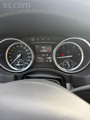 Черный Мерседес Р 350 2012 в Рига, объемом двигателя 3.00 л и пробегом 275 тыс. км за 9000 €, фото 16 на AUTOMOTO.COM.LV