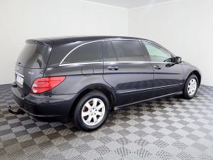 Черный Мерседес Р 350 2007 в Таллин, объемом двигателя 3.50 л и пробегом 339 тыс. км за 1599 €, фото 4 на AUTOMOTO.COM.LV