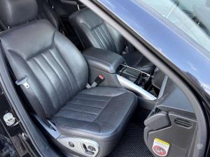 Black Mercedes-Benz R 350 2010 in Vilnius, with an engine capacity of 2.99 L and mileage of 214 thousand km for 2950 €, photo 16 on AUTOMOTO.COM.LV