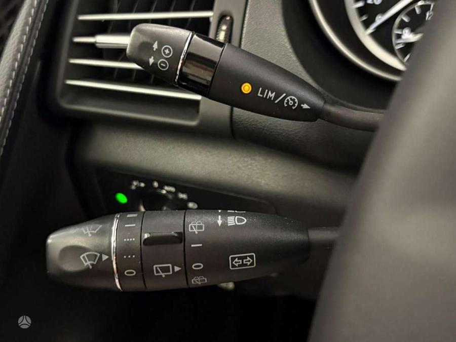 Pelēks Mercedes-Benz R 350 2010 Marijampole, ar dzinēja tilpumu 2.99 L un nobraukumu 186 tūkst. km par 9750 €, foto 13 vietnē AUTOMOTO.COM.LV