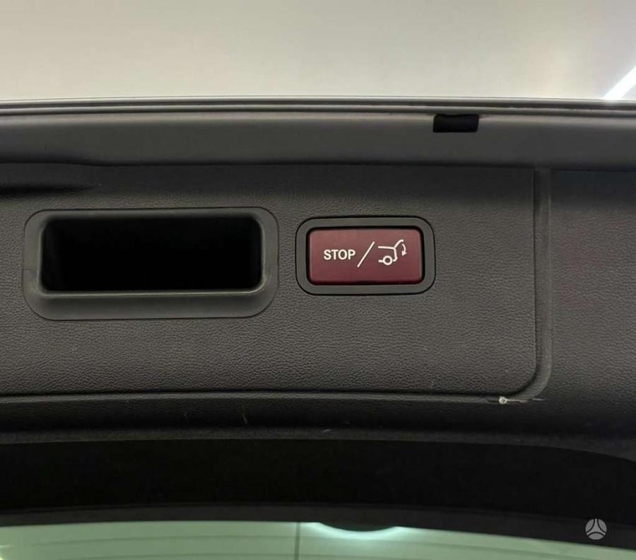 Pelēks Mercedes-Benz R 350 2010 Marijampole, ar dzinēja tilpumu 2.99 L un nobraukumu 186 tūkst. km par 9750 €, foto 29 vietnē AUTOMOTO.COM.LV