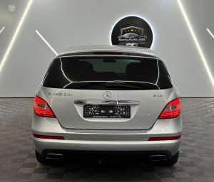 Pelēks Mercedes-Benz R 350 2010 Marijampole, ar dzinēja tilpumu 2.99 L un nobraukumu 186 tūkst. km par 9750 €, foto 31 vietnē AUTOMOTO.COM.LV
