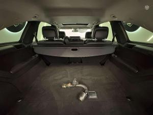 Pelēks Mercedes-Benz R 350 2010 Marijampole, ar dzinēja tilpumu 2.99 L un nobraukumu 186 tūkst. km par 9750 €, foto 32 vietnē AUTOMOTO.COM.LV