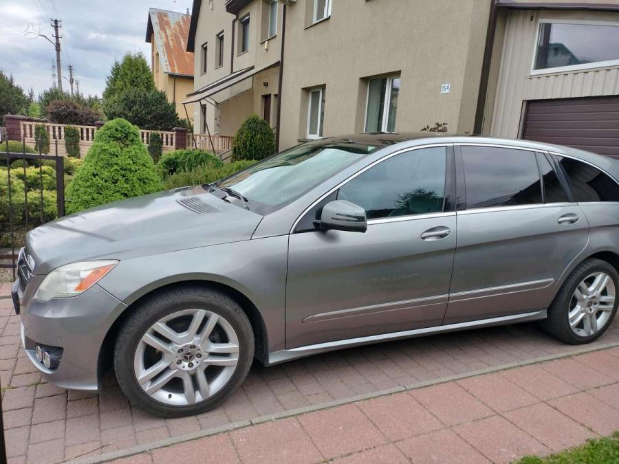 Pelēks Mercedes-Benz R 350 2011 Kauņa, ar dzinēja tilpumu 3.50 L un nobraukumu 270 tūkst. km par 5000 €, foto 4 vietnē AUTOMOTO.COM.LV