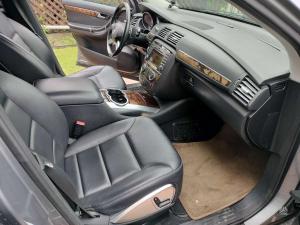 Pelēks Mercedes-Benz R 350 2011 Kauņa, ar dzinēja tilpumu 3.50 L un nobraukumu 270 tūkst. km par 5000 €, foto 12 vietnē AUTOMOTO.COM.LV