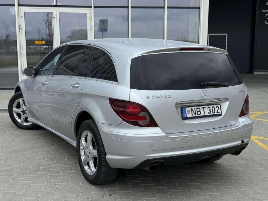 Pelēks Mercedes-Benz R 350 2008 Viļņa, ar dzinēja tilpumu 2.99 L un nobraukumu 397 tūkst. km par 3400 €, foto 5 vietnē AUTOMOTO.COM.LV