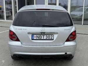 Pelēks Mercedes-Benz R 350 2008 Viļņa, ar dzinēja tilpumu 2.99 L un nobraukumu 397 tūkst. km par 3400 €, foto 6 vietnē AUTOMOTO.COM.LV
