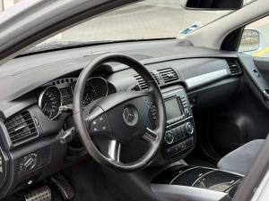 Pelēks Mercedes-Benz R 350 2008 Viļņa, ar dzinēja tilpumu 2.99 L un nobraukumu 397 tūkst. km par 3400 €, foto 7 vietnē AUTOMOTO.COM.LV