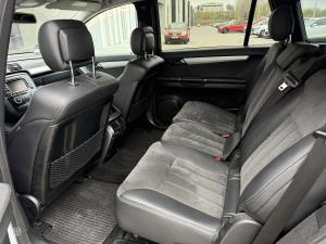 Pelēks Mercedes-Benz R 350 2008 Viļņa, ar dzinēja tilpumu 2.99 L un nobraukumu 397 tūkst. km par 3400 €, foto 9 vietnē AUTOMOTO.COM.LV