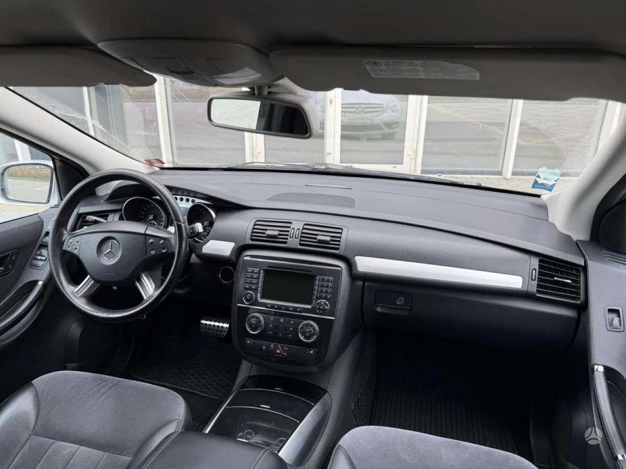 Pelēks Mercedes-Benz R 350 2008 Viļņa, ar dzinēja tilpumu 2.99 L un nobraukumu 397 tūkst. km par 3400 €, foto 11 vietnē AUTOMOTO.COM.LV