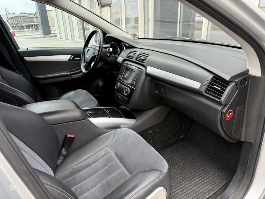 Pelēks Mercedes-Benz R 350 2008 Viļņa, ar dzinēja tilpumu 2.99 L un nobraukumu 397 tūkst. km par 3400 €, foto 12 vietnē AUTOMOTO.COM.LV