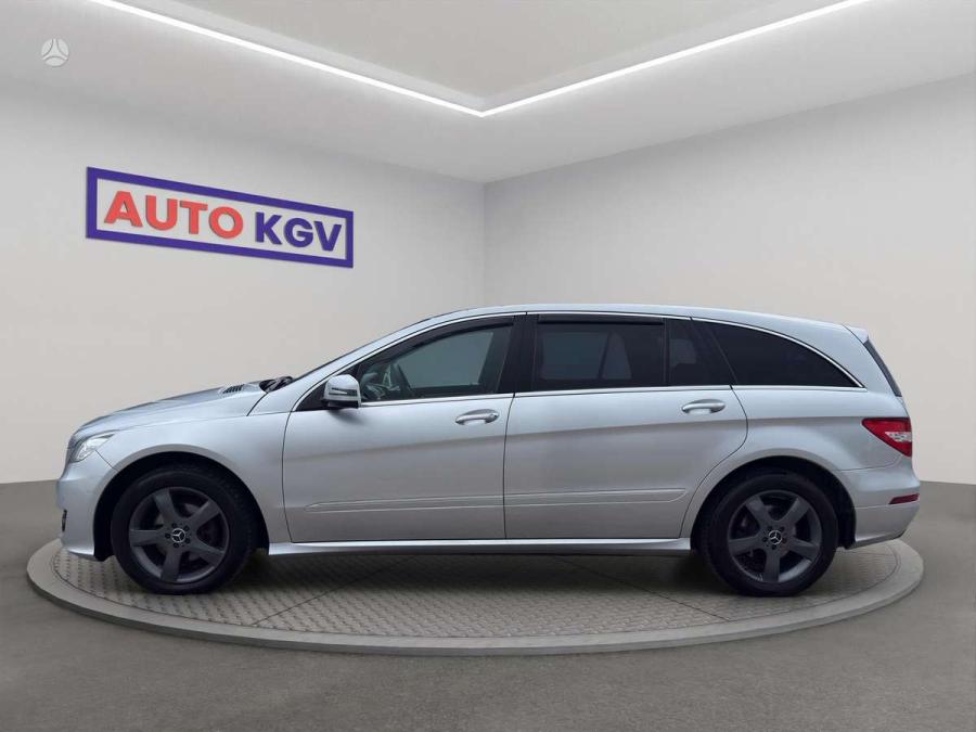 Pelēks Mercedes-Benz R 350 2011 Kauņa, ar dzinēja tilpumu 3.50 L un nobraukumu 279 tūkst. km par 8699 €, foto 3 vietnē AUTOMOTO.COM.LV