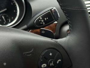 Pelēks Mercedes-Benz R 350 2011 Kauņa, ar dzinēja tilpumu 3.50 L un nobraukumu 279 tūkst. km par 8699 €, foto 20 vietnē AUTOMOTO.COM.LV