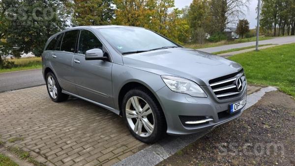 Мерседес Р 350 2011 в Лимбажи на AUTOMOTO.COM.LV Серый Мерседес Р 350 2011 в Лимбажи, объемом двигателя 3.00 л и пробегом 288 тыс. км за 7500 €, фото 4 на AUTOMOTO.COM.LV