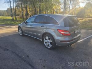 Pelēks Mercedes-Benz R 350 2012 Daugavpils, ar dzinēja tilpumu 3.00 L un nobraukumu 0 tūkst. km par 8300 €, foto 6 vietnē AUTOMOTO.COM.LV