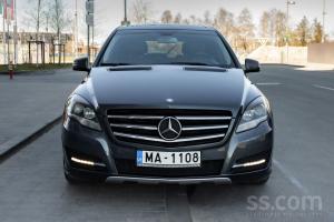 Серый Мерседес Р 350 2012 в Рига, объемом двигателя 3.00 л и пробегом 211 тыс. км за 12000 €, фото  на AUTOMOTO.COM.LV