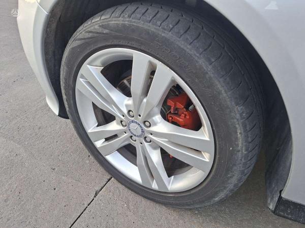 Pelēks Mercedes-Benz R 350 2012 Šauļi, ar dzinēja tilpumu 3.00 L un nobraukumu 230 tūkst. km par 6300 €, foto 7 vietnē AUTOMOTO.COM.LV