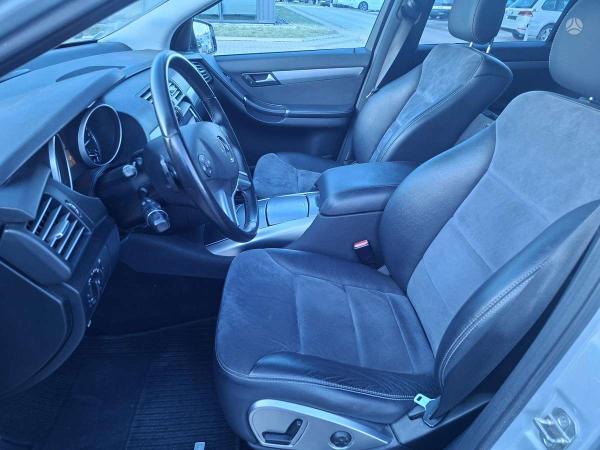 Pelēks Mercedes-Benz R 350 2012 Šauļi, ar dzinēja tilpumu 3.00 L un nobraukumu 230 tūkst. km par 6300 €, foto 10 vietnē AUTOMOTO.COM.LV