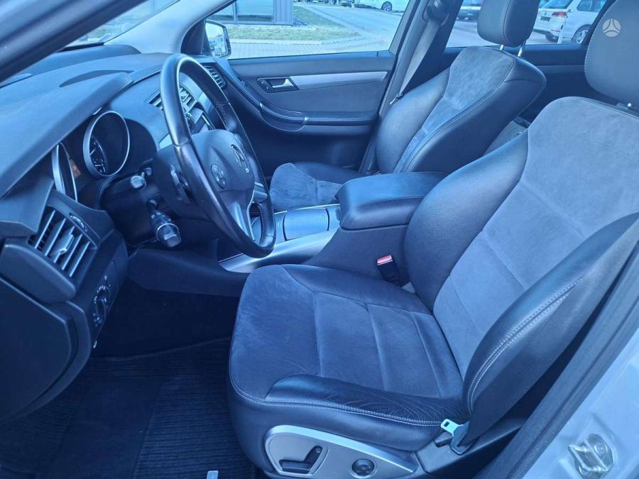 Pelēks Mercedes-Benz R 350 2012 Šauļi, ar dzinēja tilpumu 3.00 L un nobraukumu 230 tūkst. km par 6300 €, foto 11 vietnē AUTOMOTO.COM.LV