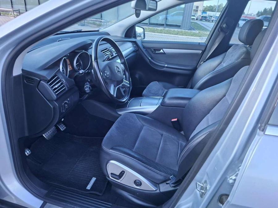 Pelēks Mercedes-Benz R 350 2012 Šauļi, ar dzinēja tilpumu 3.00 L un nobraukumu 230 tūkst. km par 6300 €, foto 15 vietnē AUTOMOTO.COM.LV