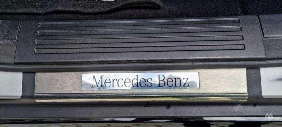 Pelēks Mercedes-Benz R 350 2012 Šauļi, ar dzinēja tilpumu 3.00 L un nobraukumu 230 tūkst. km par 6300 €, foto 19 vietnē AUTOMOTO.COM.LV