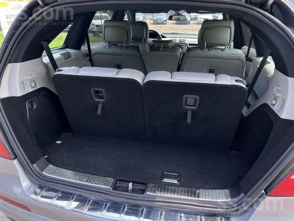 Pelēks Mercedes-Benz R 350 2013 Limbaži, ar dzinēja tilpumu 3.50 L un nobraukumu 254 tūkst. km par 10550 €, foto 7 vietnē AUTOMOTO.COM.LV