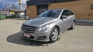 Grey Mercedes-Benz R 350 2013 in Limbazi, with an engine capacity of 3.50 L and mileage of 254 thousand km for 10550 €, photo  on AUTOMOTO.COM.LV