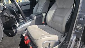 Grey Mercedes-Benz R 350 2013 in Limbazi, with an engine capacity of 3.50 L and mileage of 254 thousand km for 10550 €, photo 11 on AUTOMOTO.COM.LV