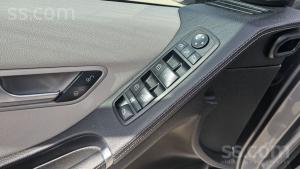 Grey Mercedes-Benz R 350 2013 in Limbazi, with an engine capacity of 3.50 L and mileage of 254 thousand km for 10550 €, photo 14 on AUTOMOTO.COM.LV