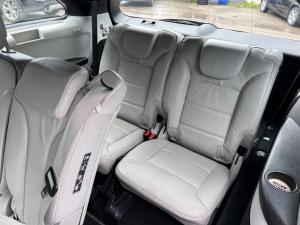 Pelēks Mercedes-Benz R 350 2013 Rīga, ar dzinēja tilpumu 3.50 L un nobraukumu 254 tūkst. km par 10550 €, foto 20 vietnē AUTOMOTO.COM.LV