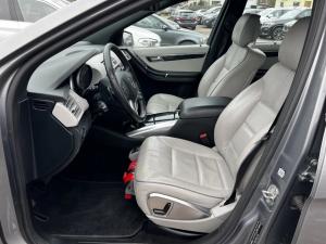 Pelēks Mercedes-Benz R 350 2013 Rīga, ar dzinēja tilpumu 3.50 L un nobraukumu 254 tūkst. km par 10550 €, foto 38 vietnē AUTOMOTO.COM.LV