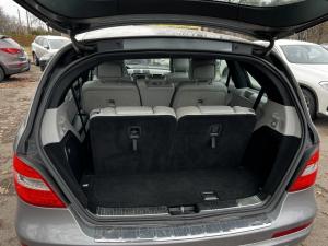 Pelēks Mercedes-Benz R 350 2013 Rīga, ar dzinēja tilpumu 3.50 L un nobraukumu 254 tūkst. km par 10550 €, foto 39 vietnē AUTOMOTO.COM.LV