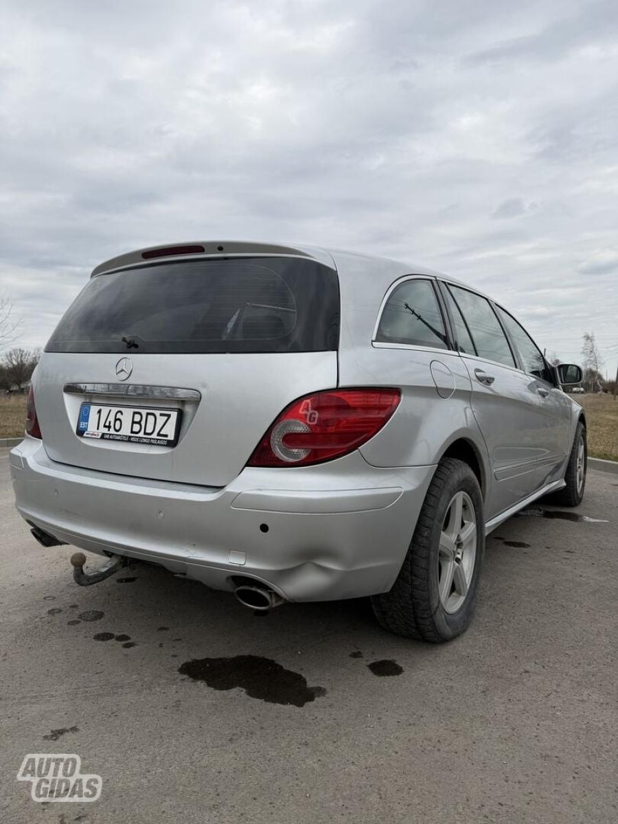 Pelēks Mercedes-Benz R 350 2006 Šauļi, ar dzinēja tilpumu 3.50 L un nobraukumu 362 tūkst. km par 2150 €, foto 7 vietnē AUTOMOTO.COM.LV