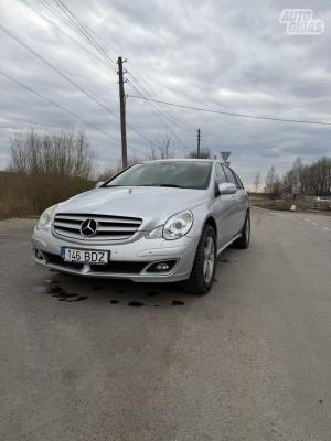 Pelēks Mercedes-Benz R 350 2006 Šauļi, ar dzinēja tilpumu 3.50 L un nobraukumu 362 tūkst. km par 2150 €, foto 15 vietnē AUTOMOTO.COM.LV
