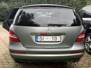Pelēks Mercedes-Benz R 350 2011 Rīga, ar dzinēja tilpumu 3.00 L un nobraukumu 288 tūkst. km par 7990 €, foto 5 vietnē AUTOMOTO.COM.LV