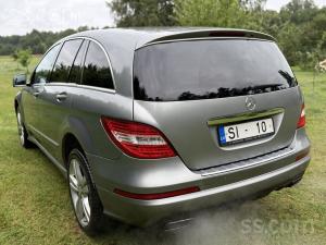 Pelēks Mercedes-Benz R 350 2011 Rīga, ar dzinēja tilpumu 3.00 L un nobraukumu 288 tūkst. km par 7990 €, foto 6 vietnē AUTOMOTO.COM.LV