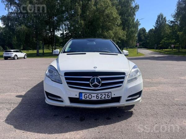 Balts Mercedes-Benz R 350 2011 Limbaži, ar dzinēja tilpumu 3.00 L un nobraukumu 285 tūkst. km par 5500 €, foto 1 vietnē AUTOMOTO.COM.LV