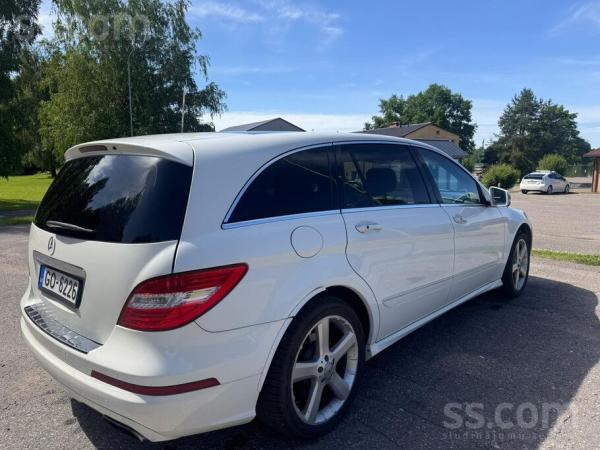 Balts Mercedes-Benz R 350 2011 Limbaži, ar dzinēja tilpumu 3.00 L un nobraukumu 285 tūkst. km par 5500 €, foto 5 vietnē AUTOMOTO.COM.LV